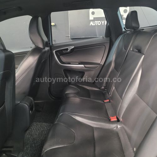 Volvo Xc60, Modelo 2016 – Auto y MotoFeria
